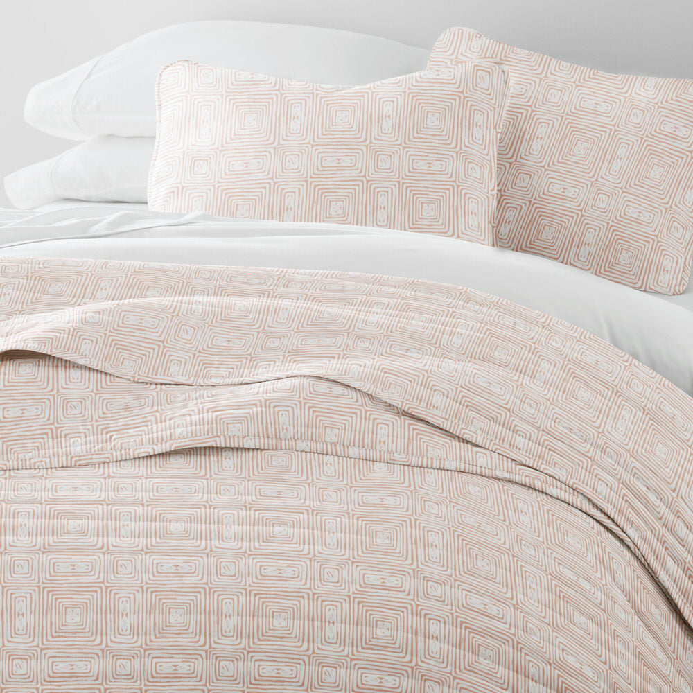 Geometric Maze Quilted Coverlet Set – Linens And Hutch