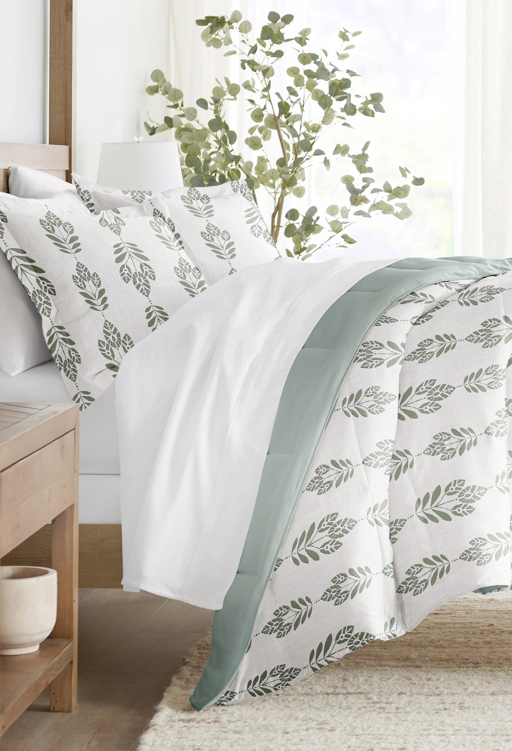 Shop luxury BEDDING online at LINENS & HUTCH