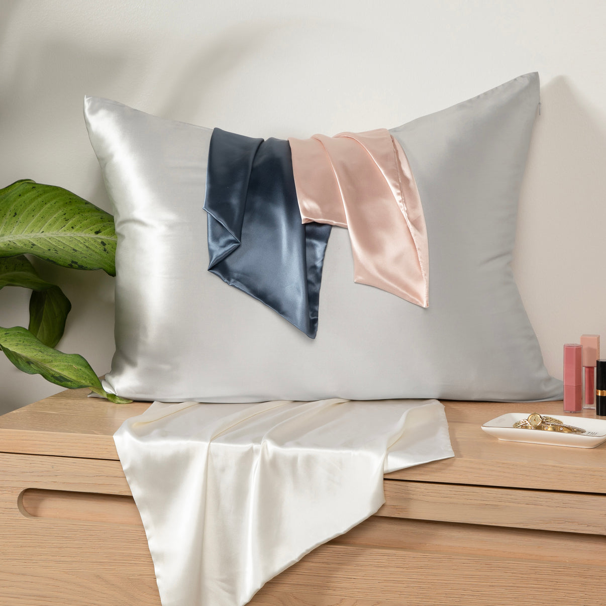 19 Momme Mulberry Silk Pillowcase | Linens & Hutch – Linens And Hutch