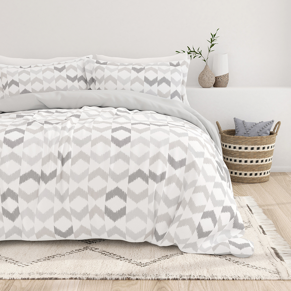 Light Grey Chevron Pattern