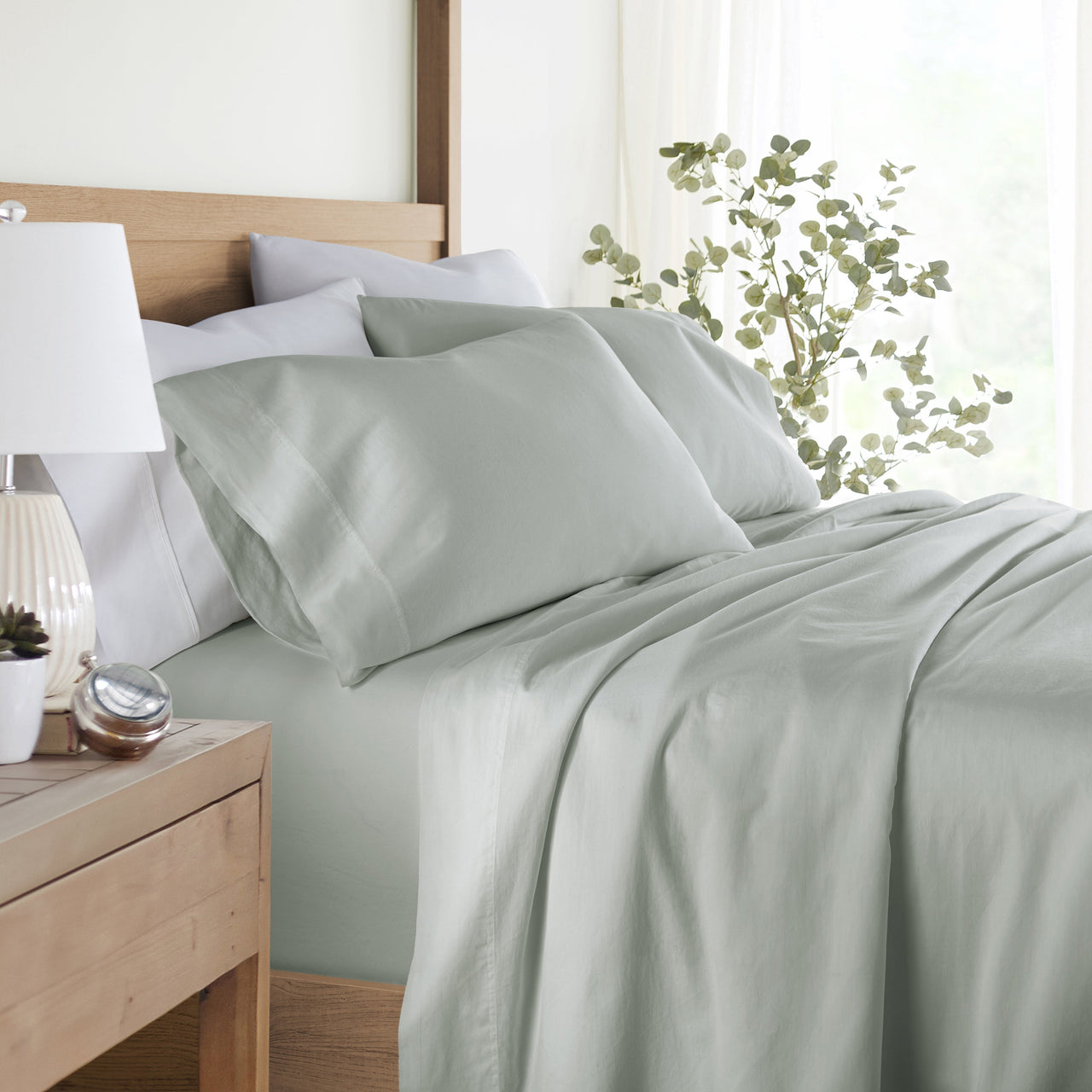 Shop Luxury Bedding Online | Linens & Hutch