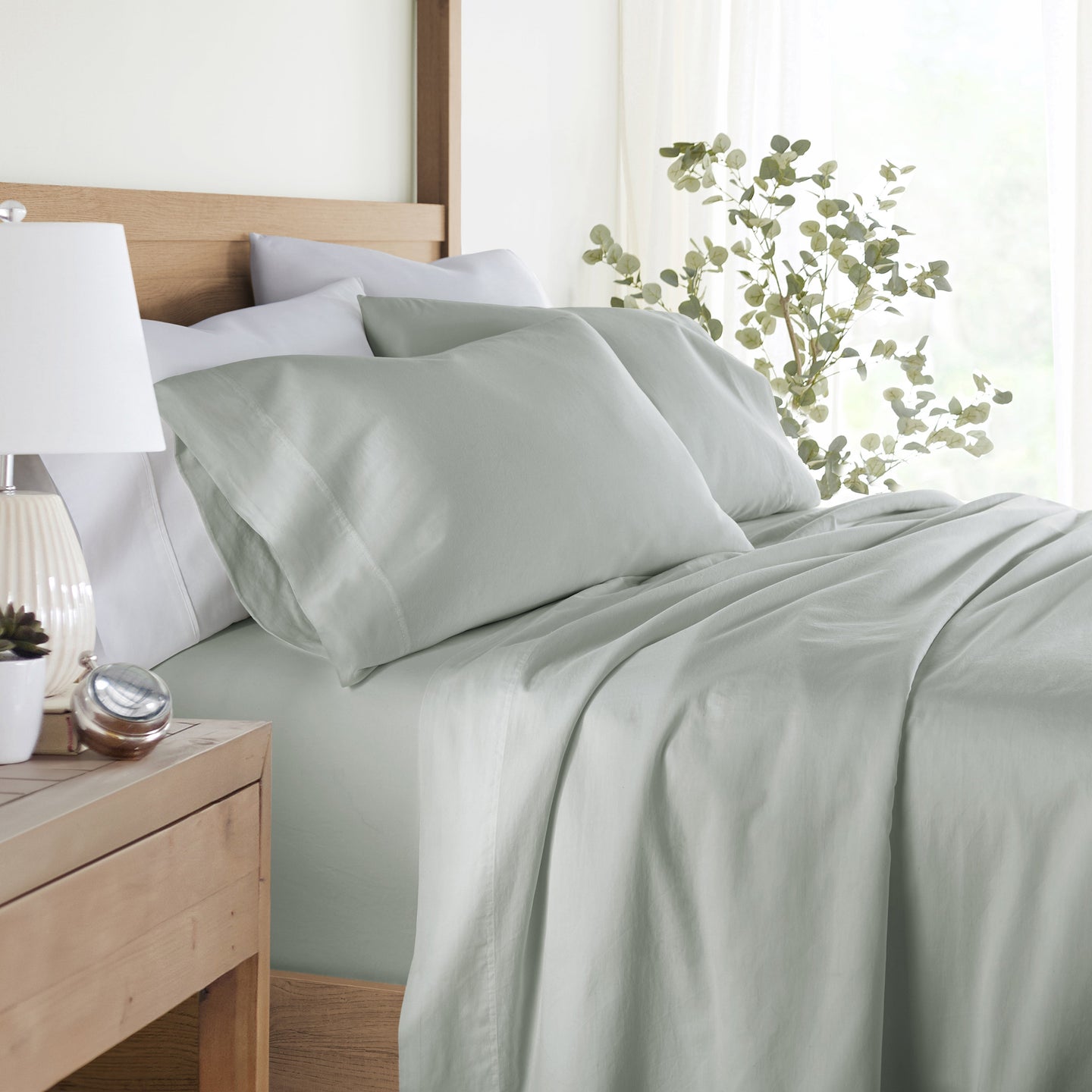 Shop Luxury Bedding Online | Linens & Hutch